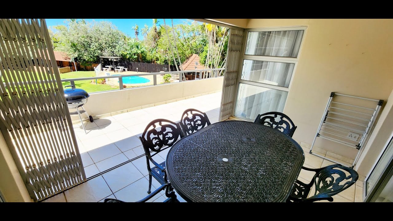 Gorgeous 6 Sleeper with Swimming Pool & Table Tennis, Walking Distance ...