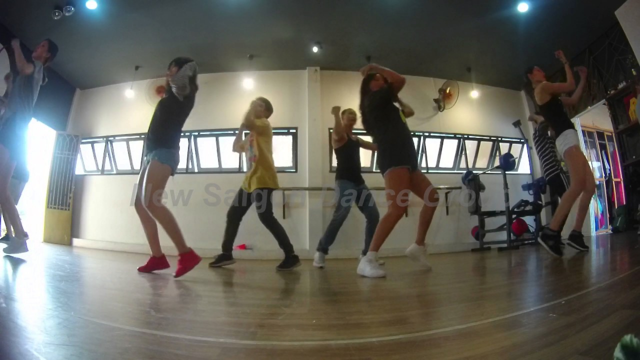Vũ Đoàn New Saigon - Try Everything (Shakira ) dance choreography - YouTube
