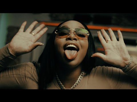 LightSkinKeisha - Fine AF [Official Music Video]