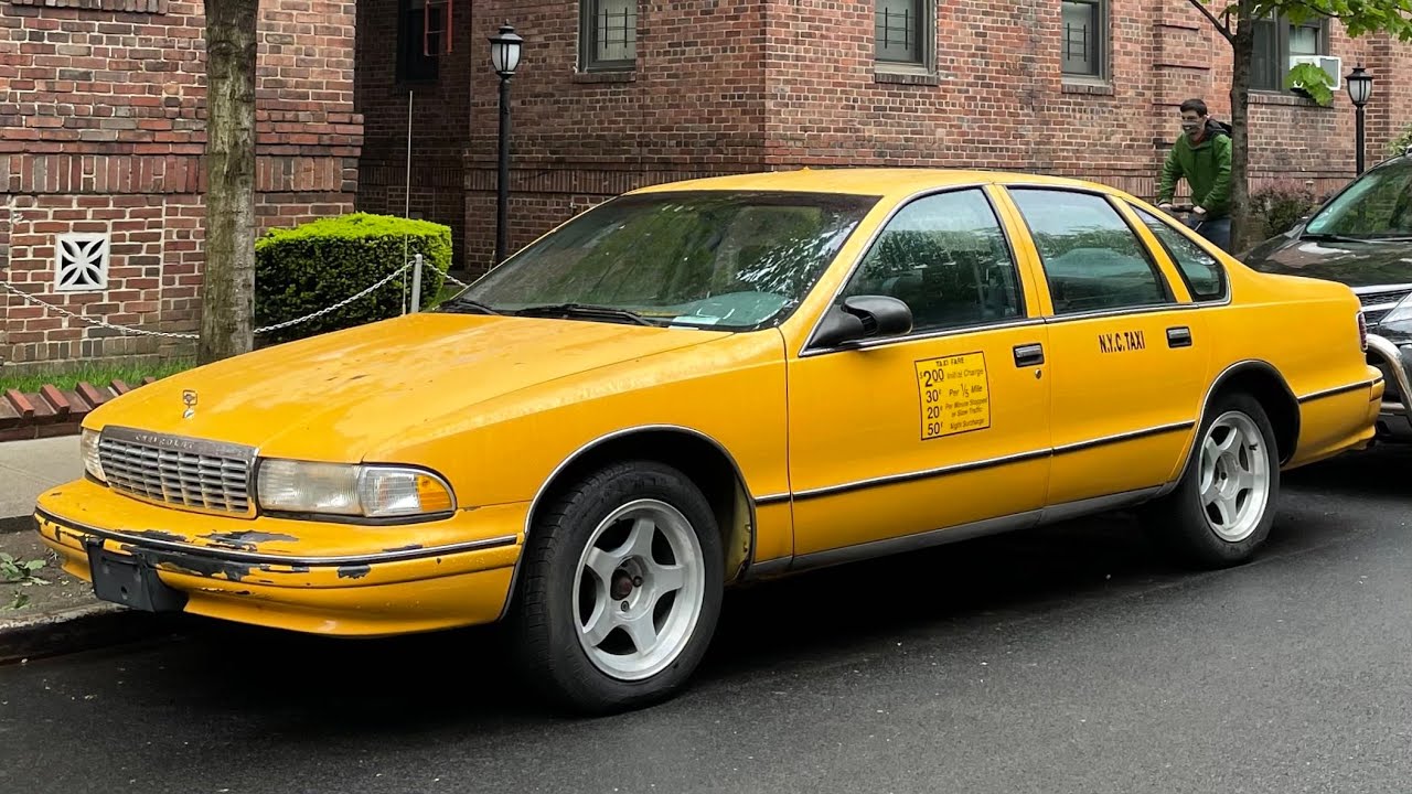 Rare 1995 Chevy Caprice 9C6 - NYC Taxi Package Review - YouTube