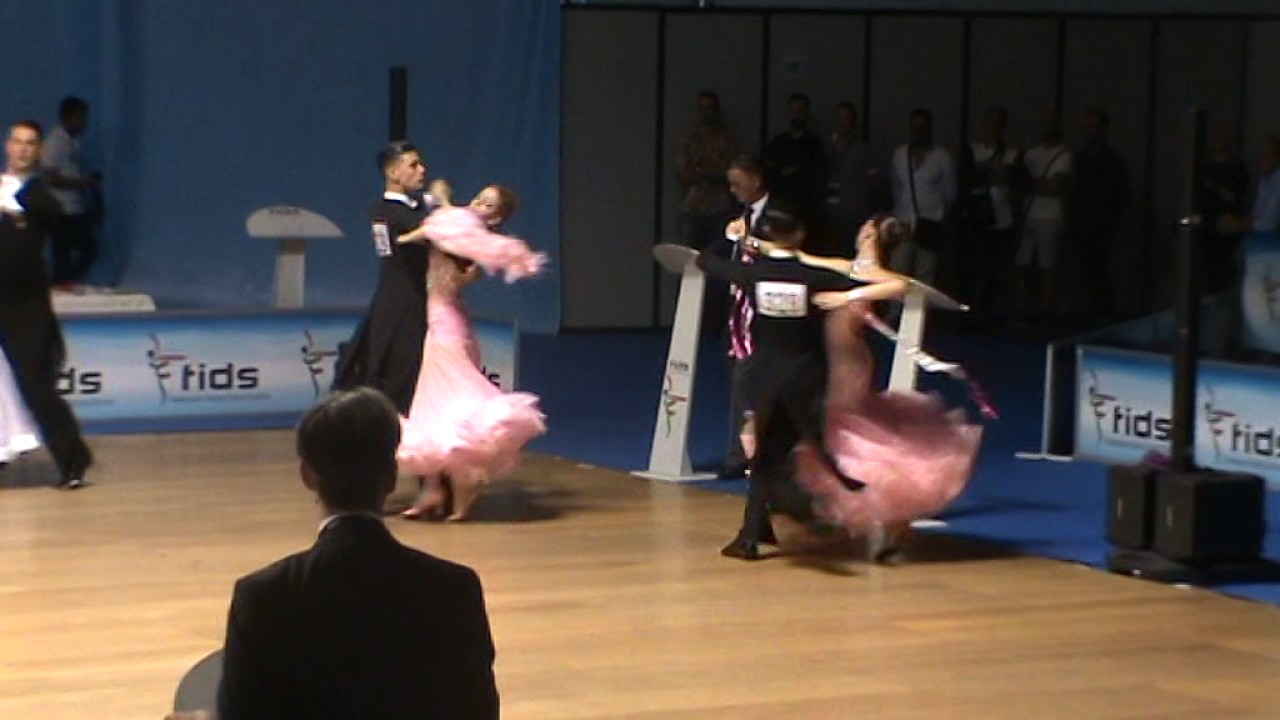 Longo Michelangelo e Longo Maria Luisa in Tango.Rimini 2017 - YouTube