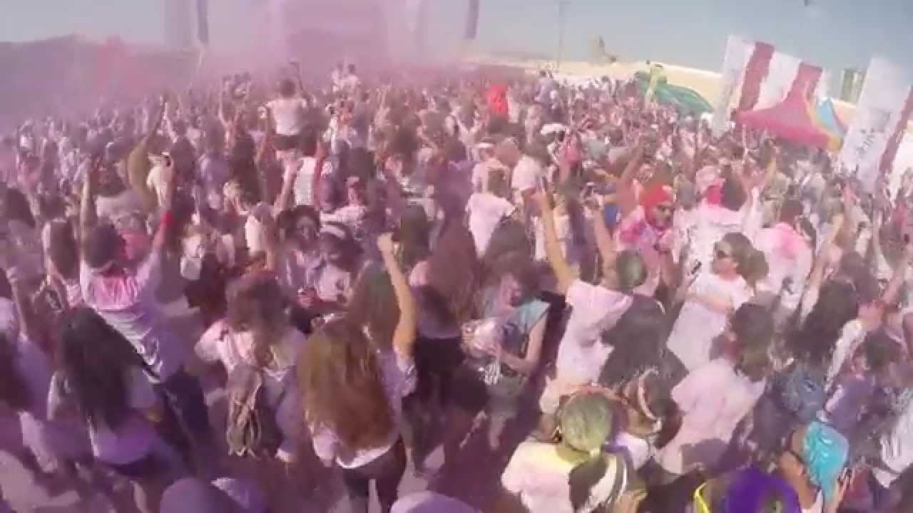 The Color Run Dubai 2014 - YouTube