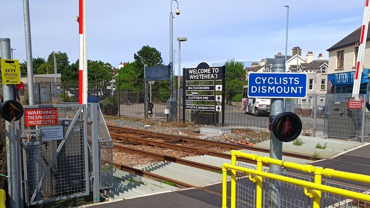 Whitehead station level crossing (co Antrim) 5/8/23 - YouTube