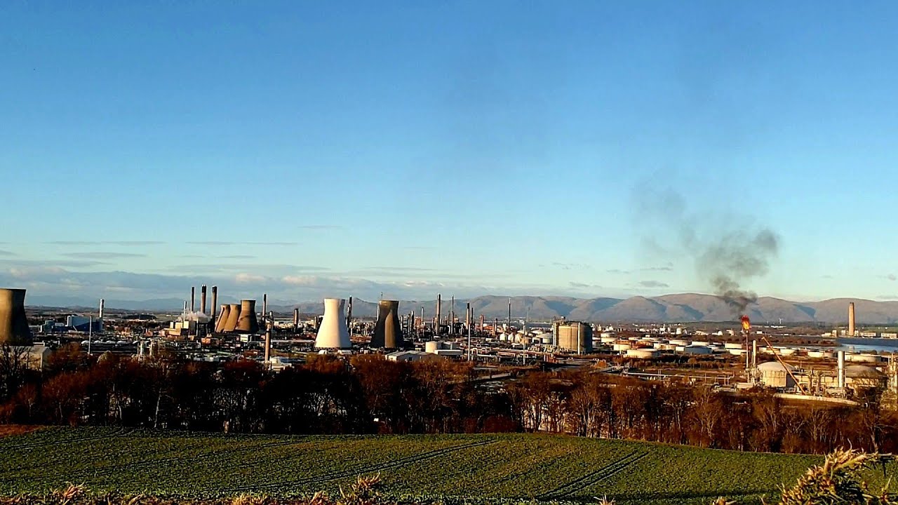 Grangemouth MICC semi annual siren test - attack/all clear 🏭🔊 - YouTube