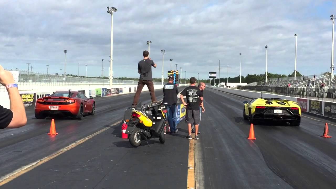 Aventador 50th anniversario vs mclaren v8tt - YouTube