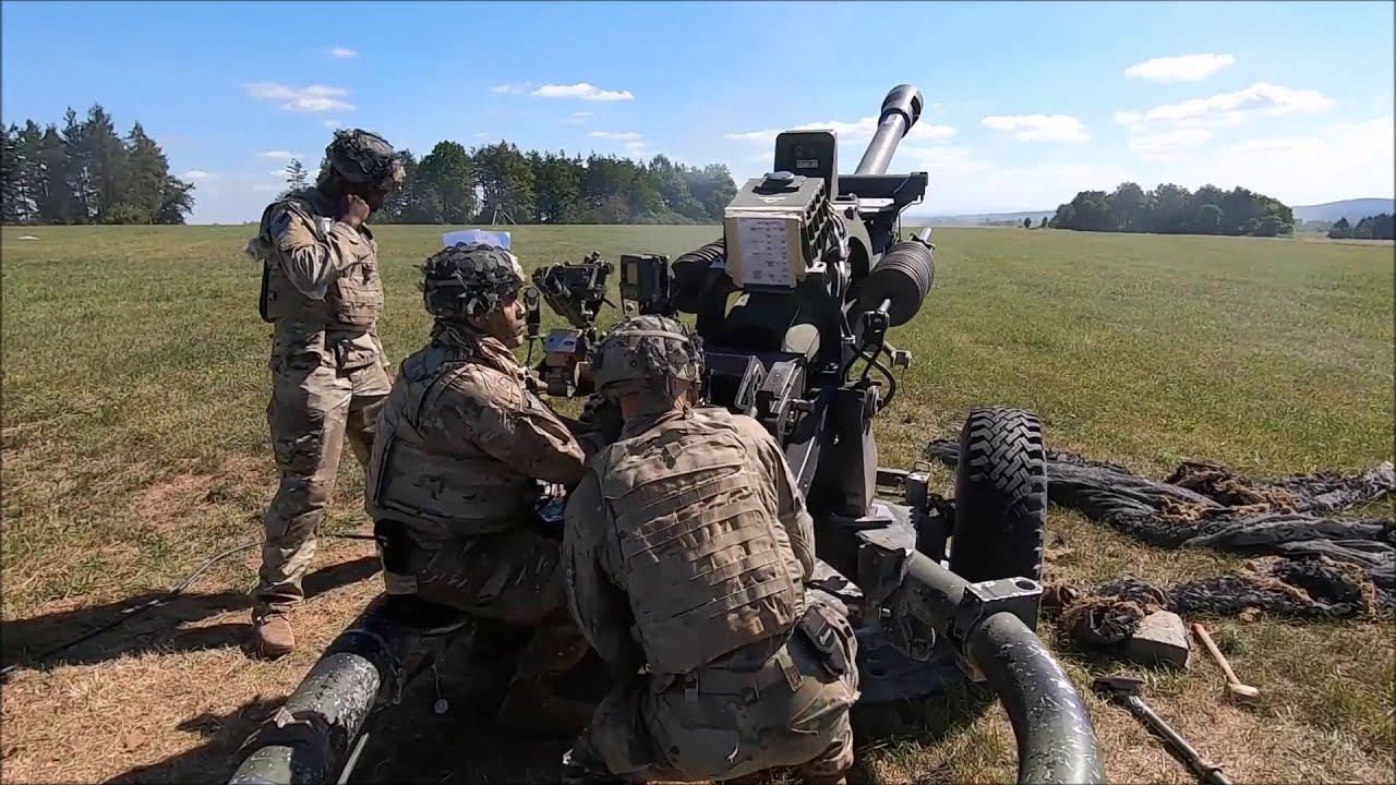 U.S. Army Paratroopers Fire M119A3 Howitzers - YouTube