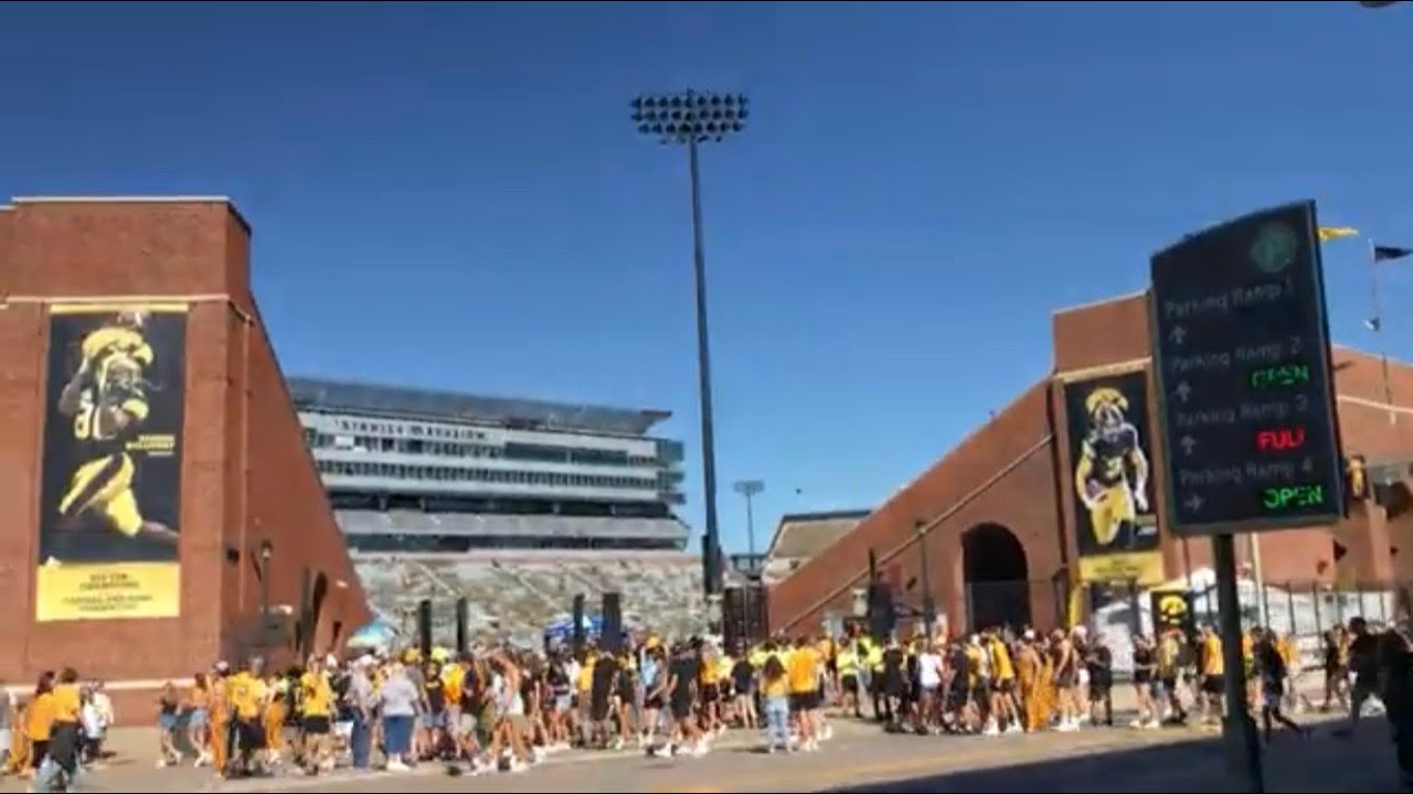 TAILGATING USA - Big 10 Football : University Iowa Hawkeyes Illinois ...