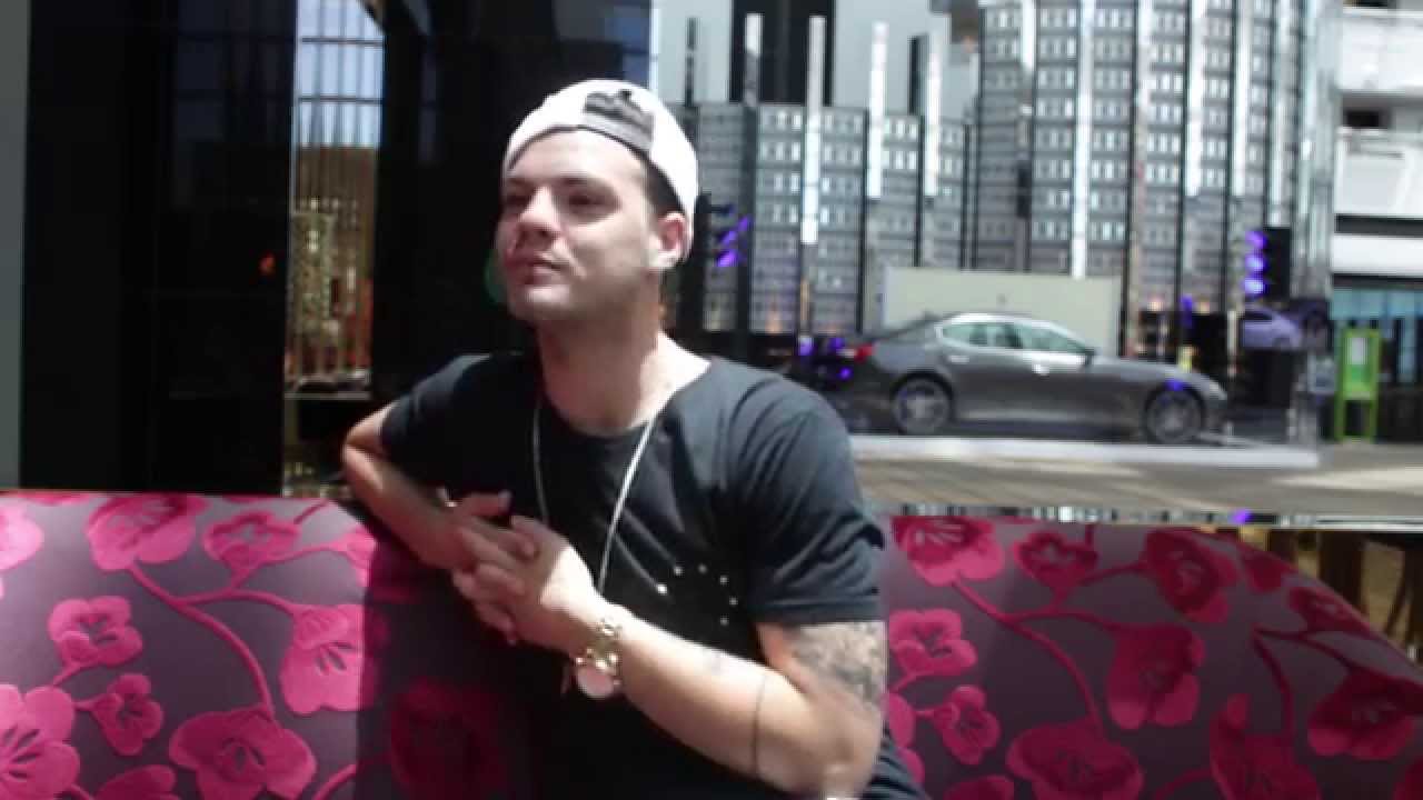 Meet THRILLER LIVE's Alex Buchanan - YouTube