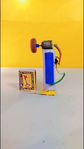 Free Idea 9v Battery & DC Motor Experiment #experiment #trending # ...