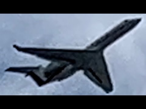 Gulfstream V Takeoff From Idaho Falls [N900LY] - YouTube