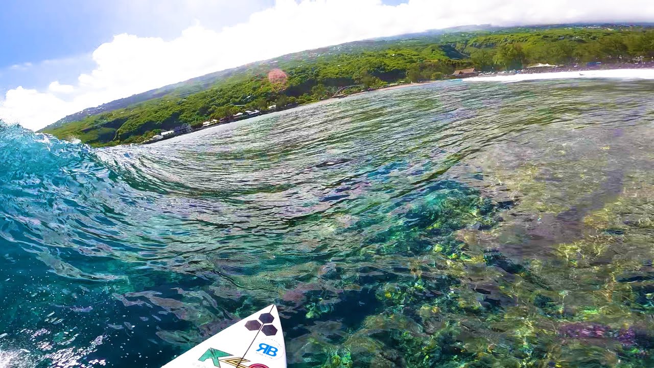 POV SURF : ULTRA CLEAR CROWDED REEF - YouTube