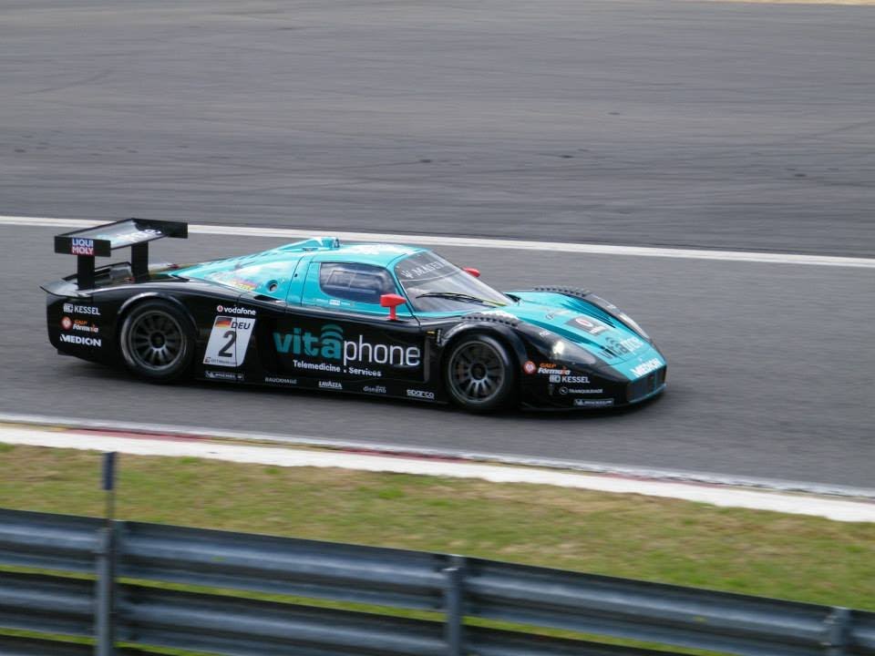 Maserati MC12 GT1 V12 in action at Spa-Francorchamps! - YouTube