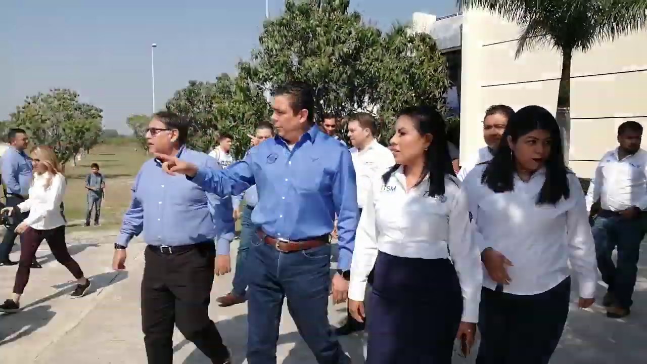 Convive Senador con la comunidad Tec Mante - YouTube