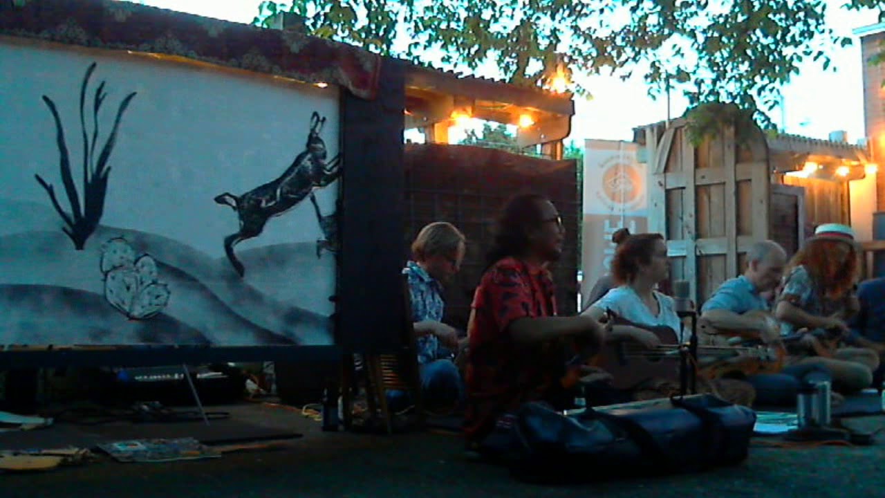 Caping Gunung Keroncong - Rumput - rumput.org - YouTube