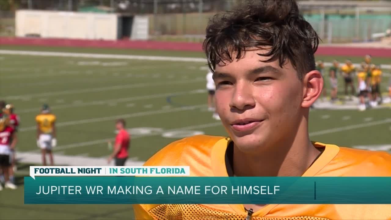 Jupiter wide receiver making a name for himself - YouTube