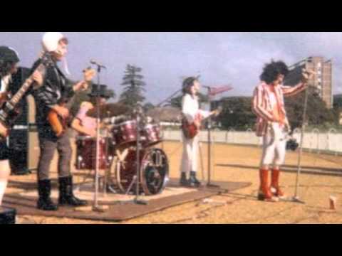 ACDC with Dave Evans - Rock N Roll Singer - YouTube