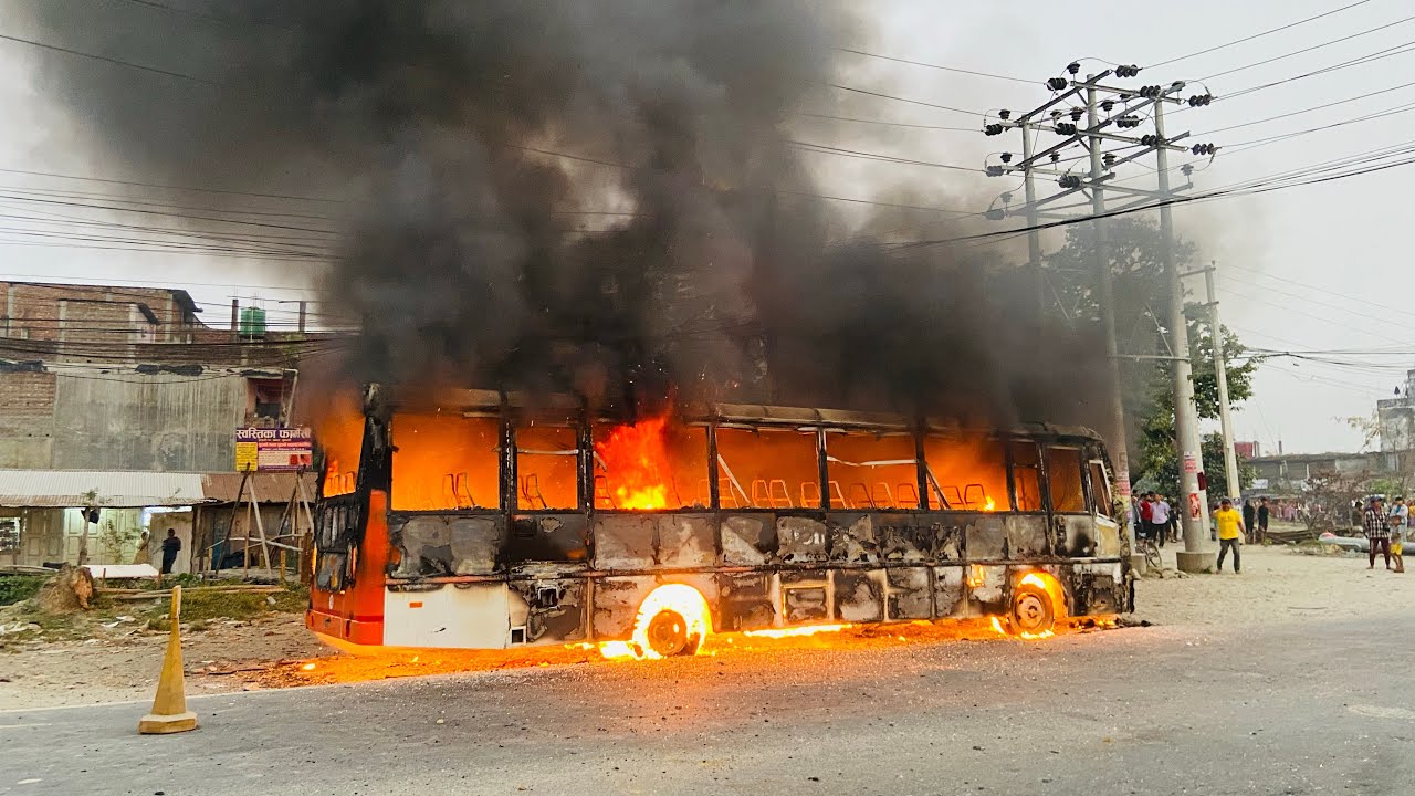 Manxe Mardiyepxi Publicko Action On The Spot // Police Lai Nai Attacked ...