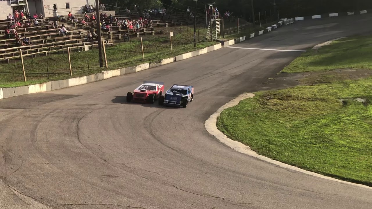 June 7, 2020 Jasper Speedway Open Wheel Race Start. Winner Hunter Evans ...