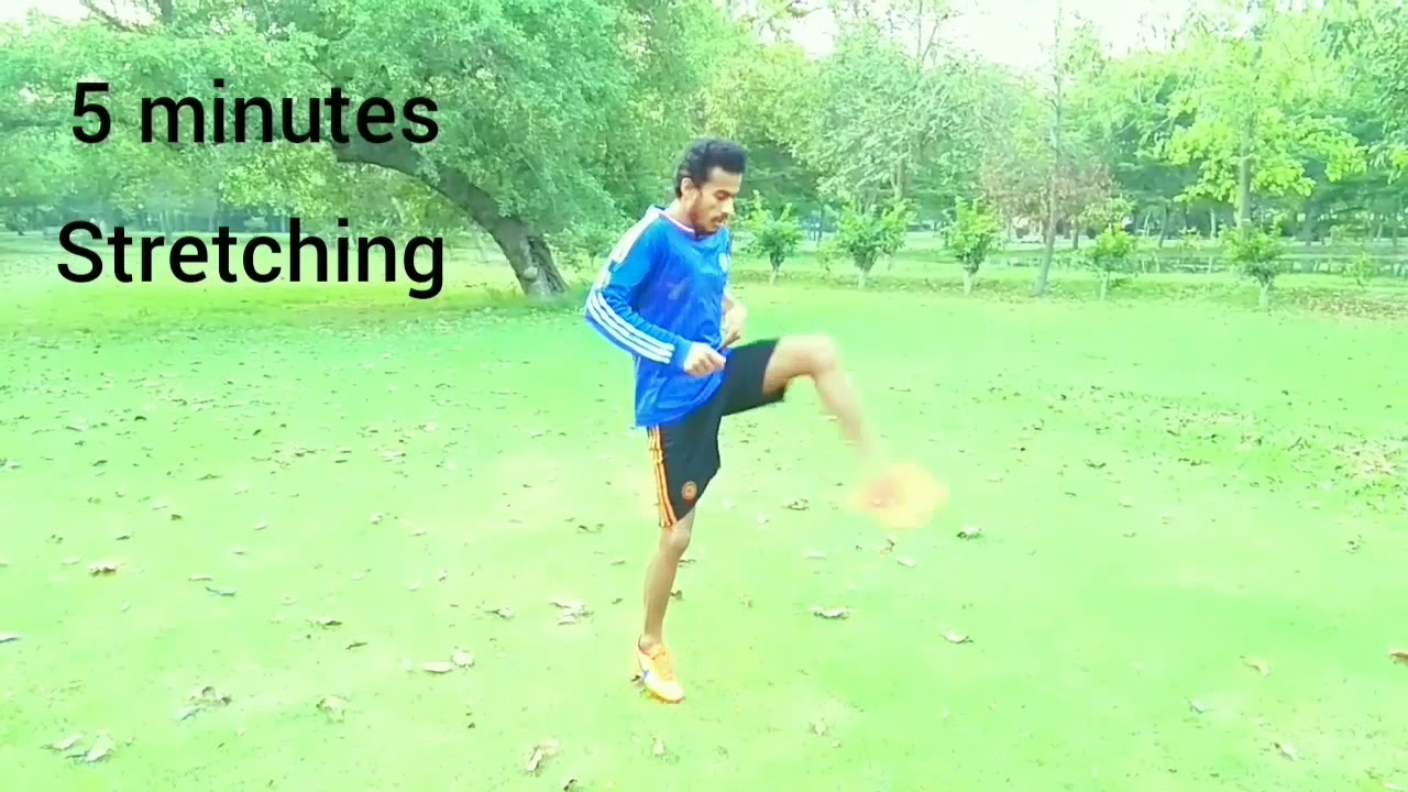 How To Warm Up Before A Soccer / Football Game - YouTube