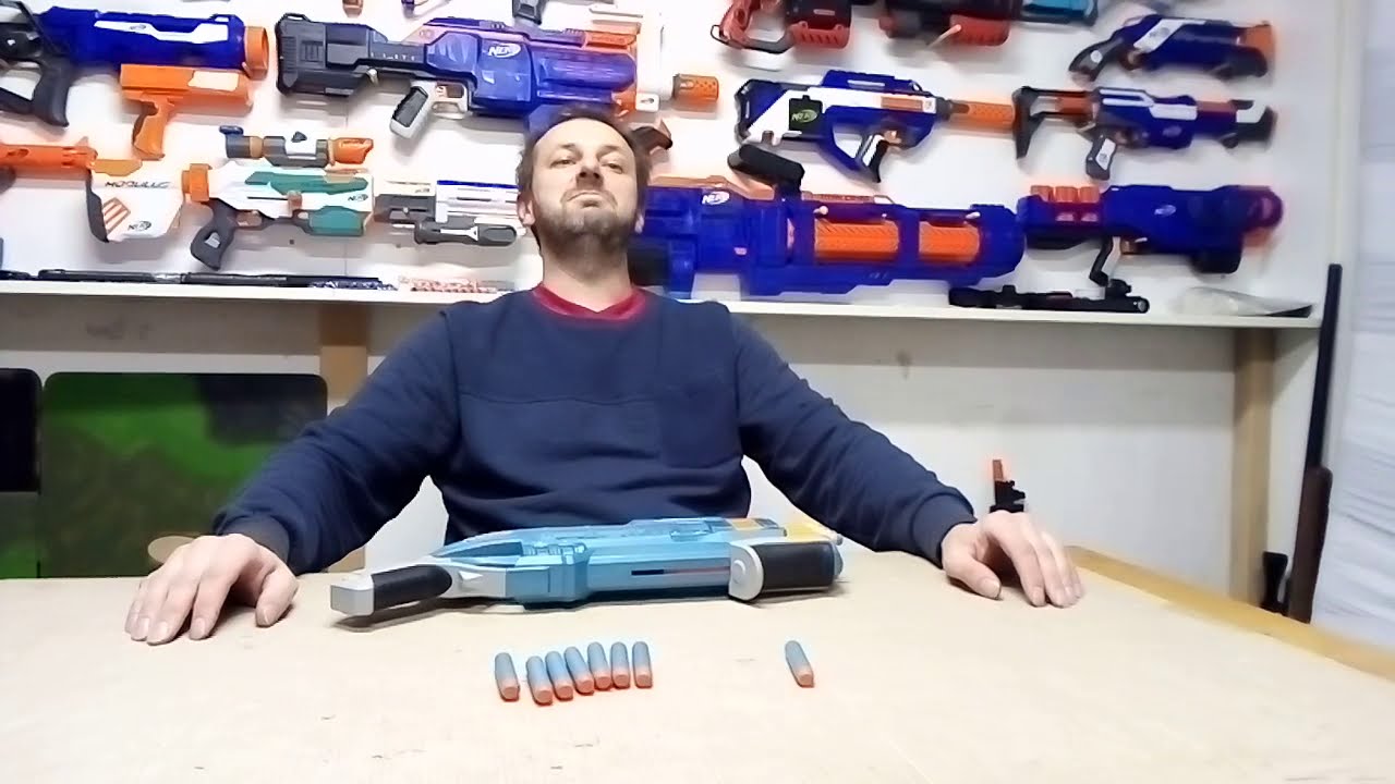 Názor otce na Nerf Warden 2.0 - čtyři možnosti palby - YouTube