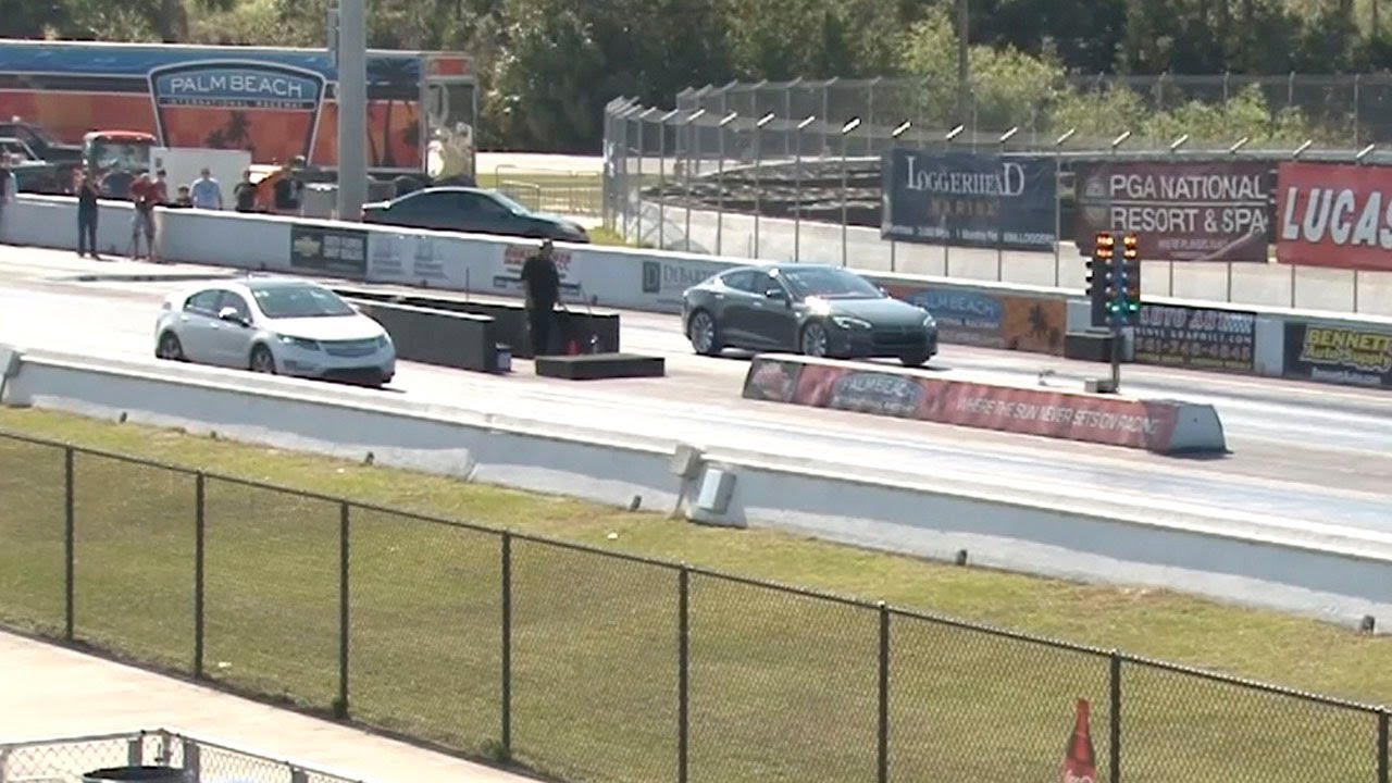 Tesla Model S Performance vs Chevrolet Volt Drag Racing 1/4 Mile - YouTube