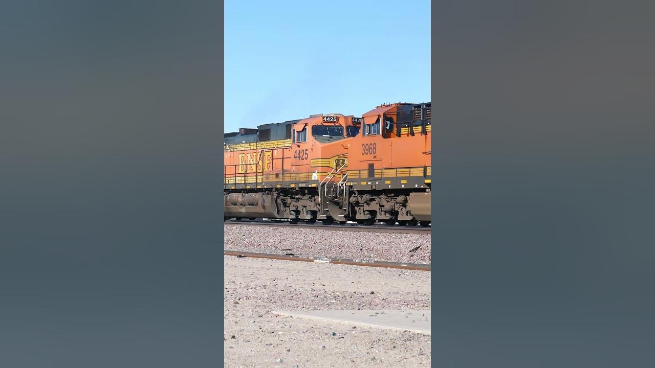 BNSF 8099 WB STACK TRAIN S-LPCLBE MP 737 NEEDLES SUB 12-16-2023 #train #railfaning #railroad ...