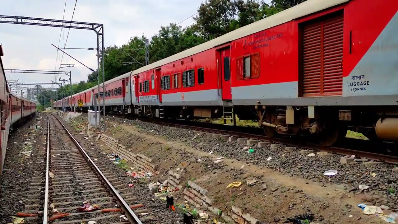 Solapur Railway Station | Karaikal Express Train Arrival Departure ...