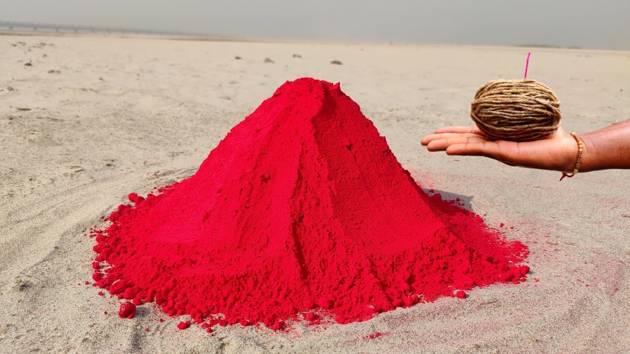 Gulal Vs Big Sutli Bomb - YouTube