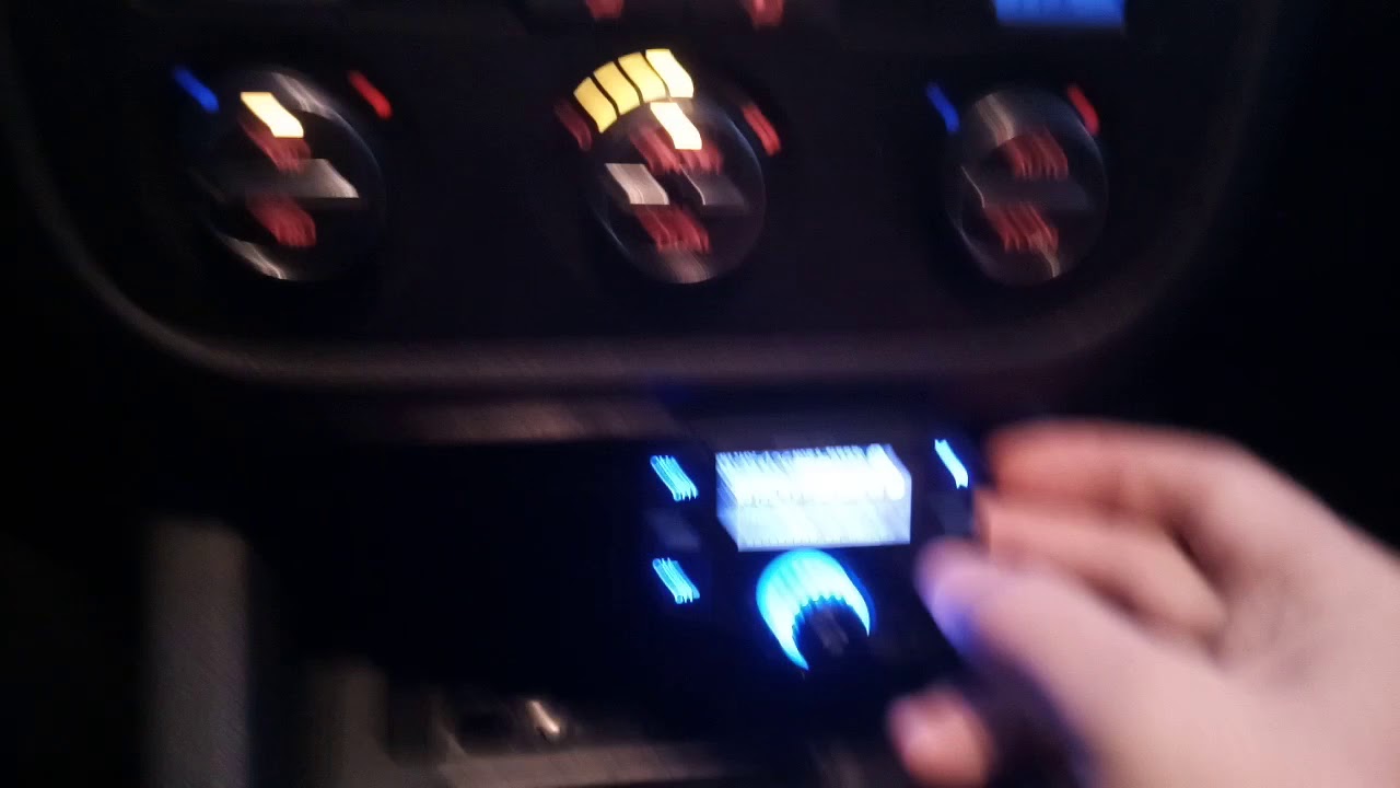 Using WAZA BT70 Bluetooth FM Transmitter with Quick Charge 3.0 - YouTube