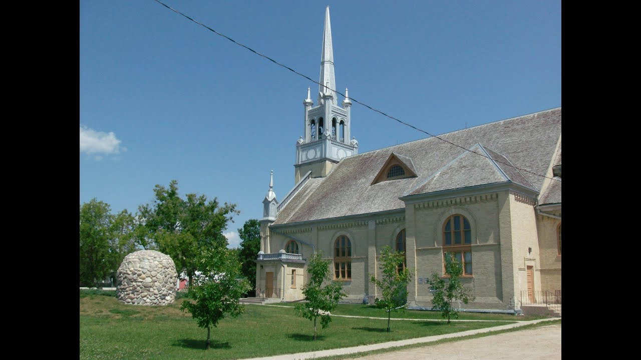 Ste. Anne Roman Catholic Church, Ste. Anne, MB - YouTube