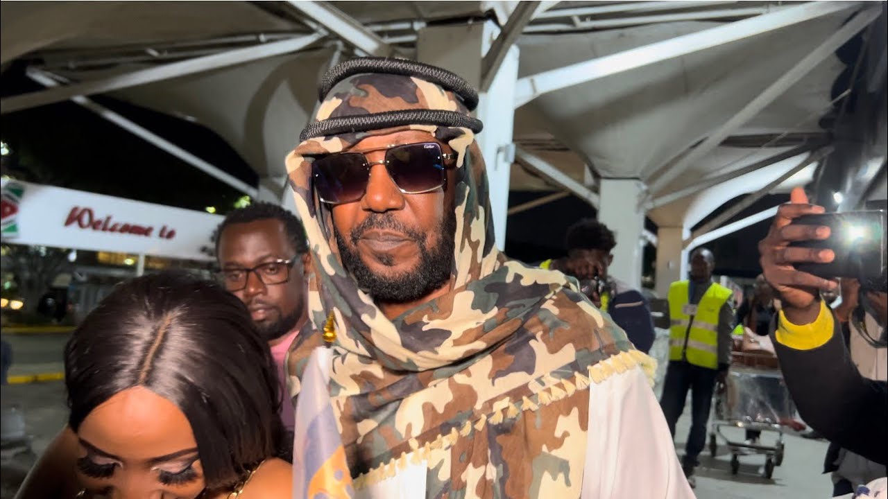 Andrew Kibe Arrives in Kenya - Snubs Media😂😂😂 - YouTube