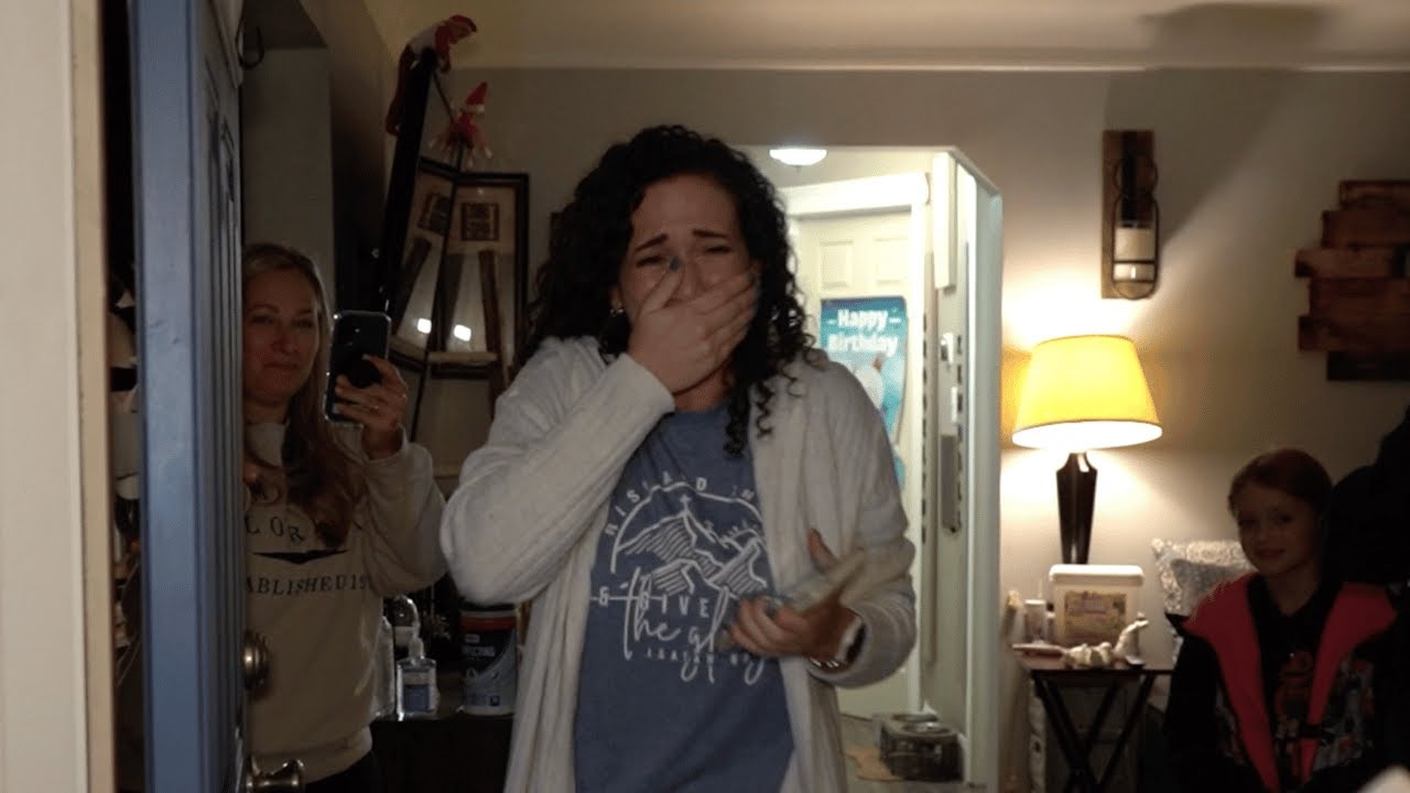 Shannon's Wish | Mojo's Breaking + Entering Christmas Wish - Family #1 ...