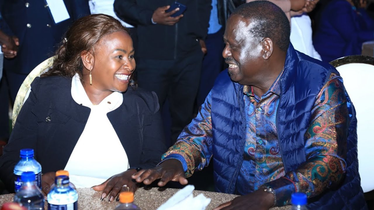 MZEE NI WEWE!! Raila Odinga shows off amazing dance moves in Homa Bay ...