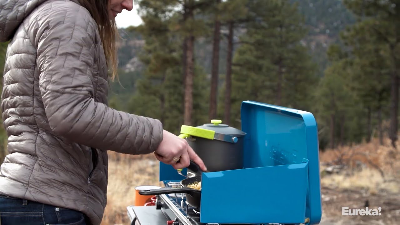 Top 10 Must Have Solar Gadgets & Off-Grid Living Gadgets - YouTube