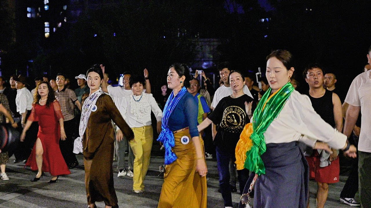 Tibetan dance 《忠实的男子汉》 - YouTube