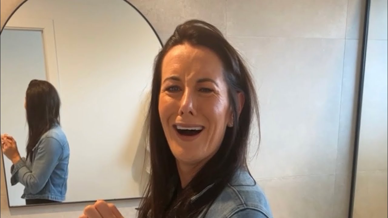 Stomach Party Goes Wrong *funny* - YouTube