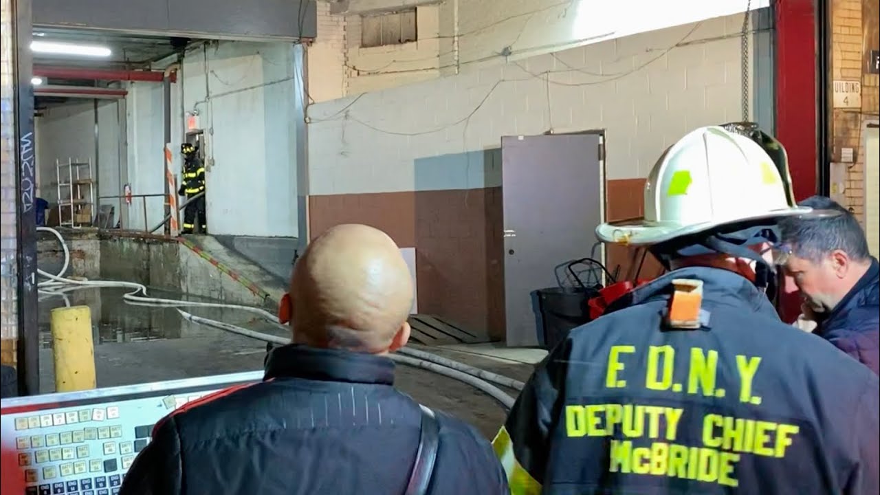 FDNY Queens 2nd Alarm Box 2901 Fire in a Large 2 Story Commercial ...