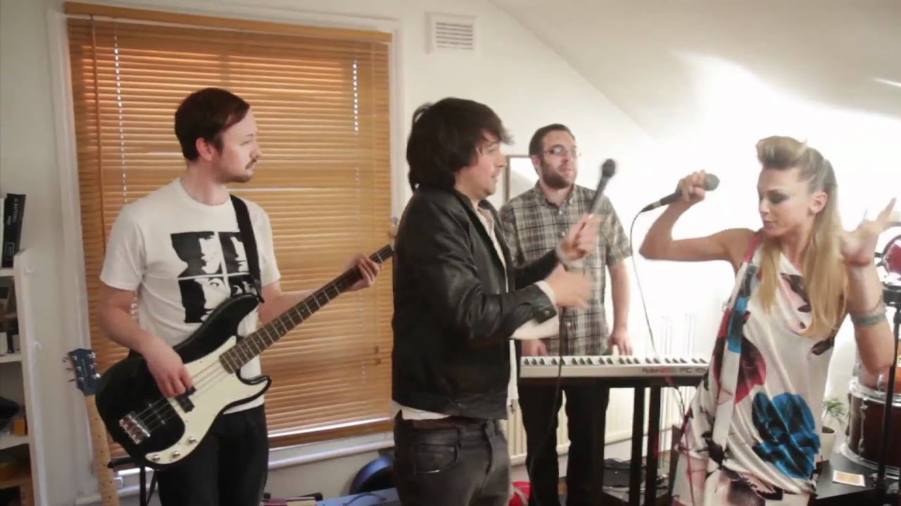 SPLAT! - "Something on my MIND" - YouTube