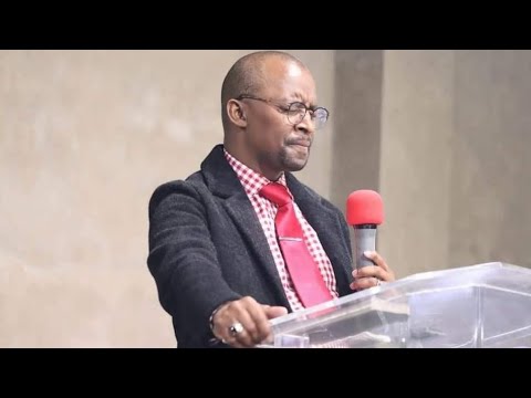 BISHOP TE TWALA ( Uyabusa Nkosi) Holy Spirit Convocation - YouTube