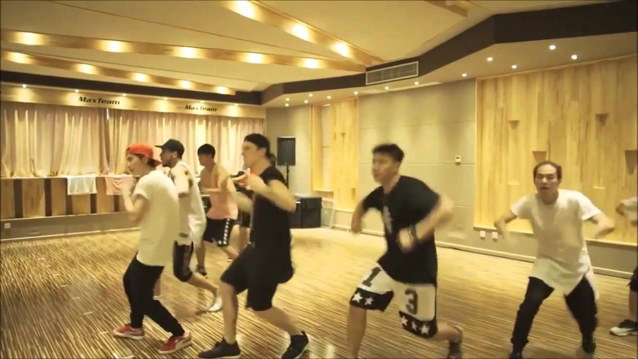 Luhan - Coulisses de l'album "Reloaded" (VOSTFR) - YouTube