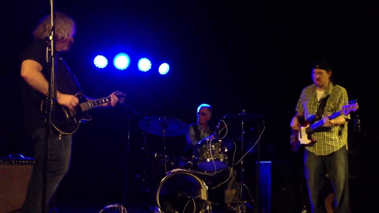 Bobby Lee Rodgers Trio w/ Tarp Tarrant Tift Theatre - YouTube