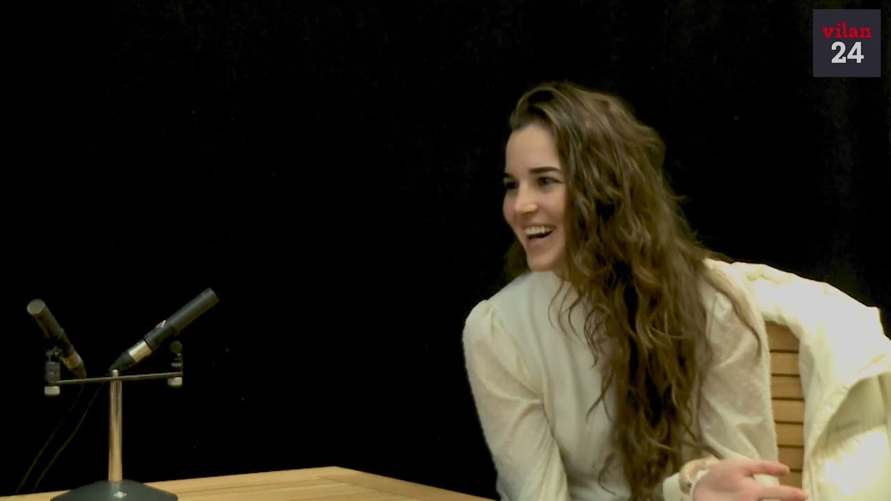 Vilan24 Sonntagsgespräch mit Simona Sgier - YouTube