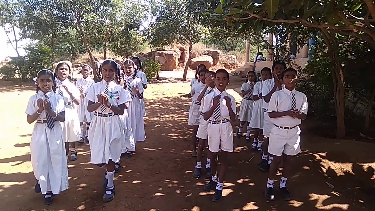 5th class poem. Maguvina More. - YouTube