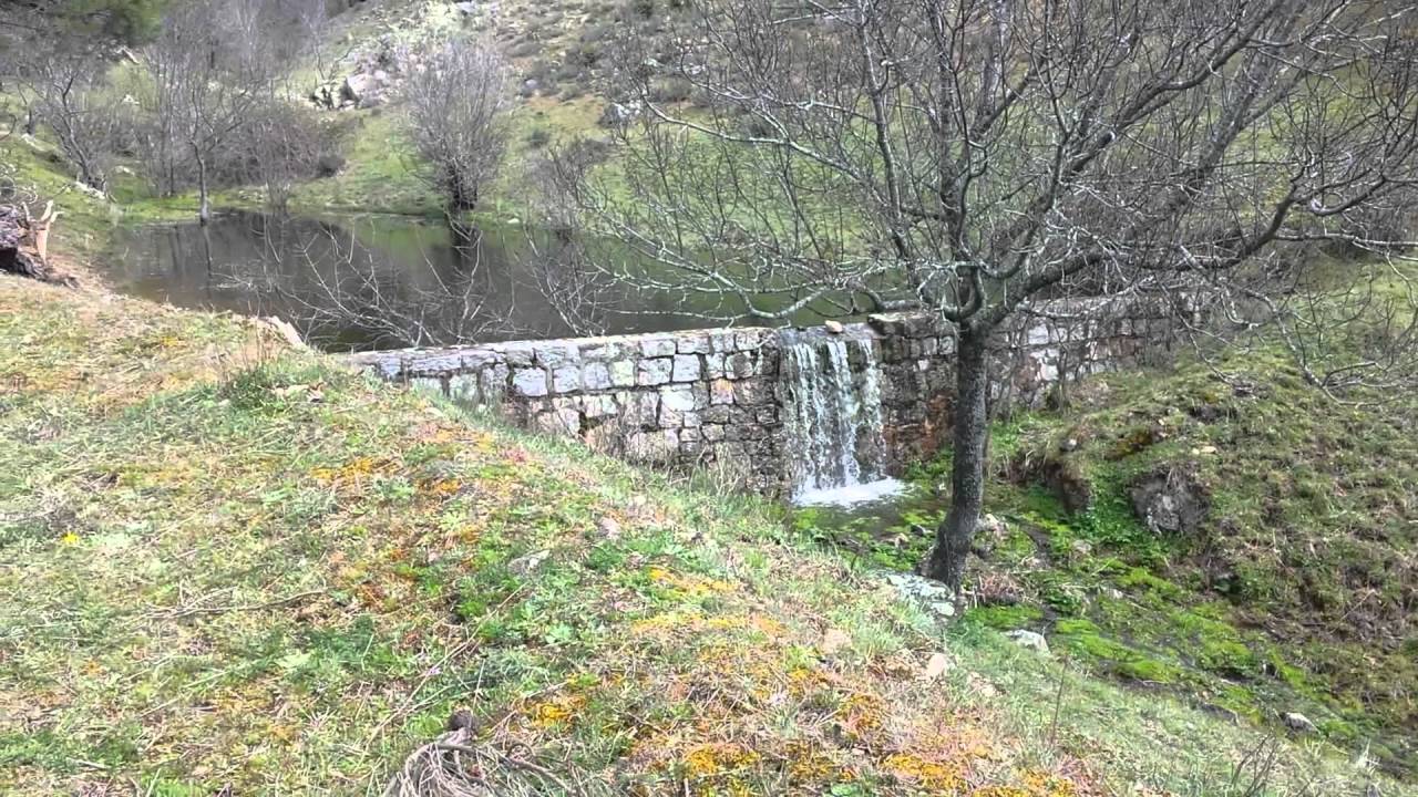 Cascada del pinar en Zarzalejo - YouTube