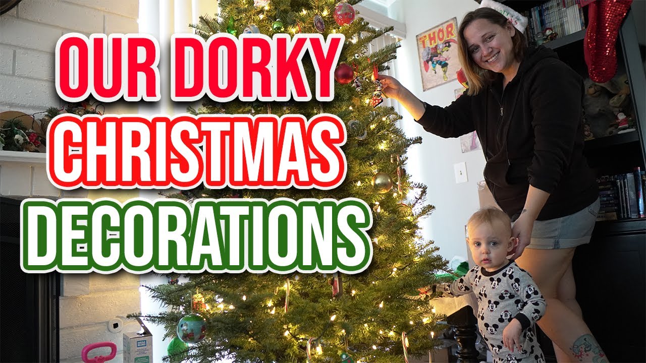 Our 2020 Christmas Tree and decorated house w/ before and after - YouTube