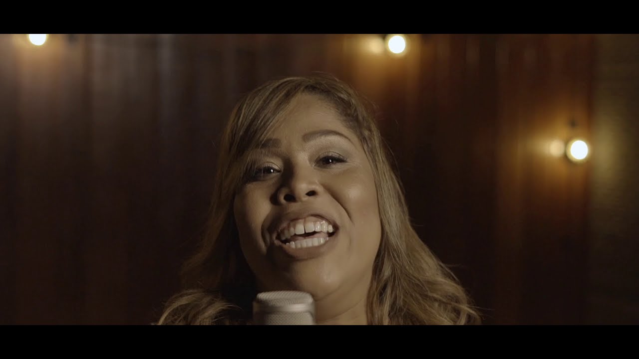 Sarah Marques - É Pro Senhor Crescer - Videoclipe - YouTube