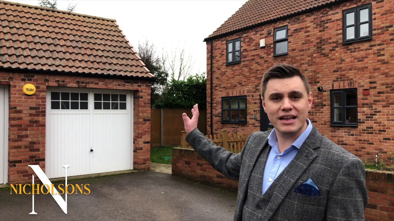 For Sale - 9 Butchers Mews, Laneham, Retford - YouTube