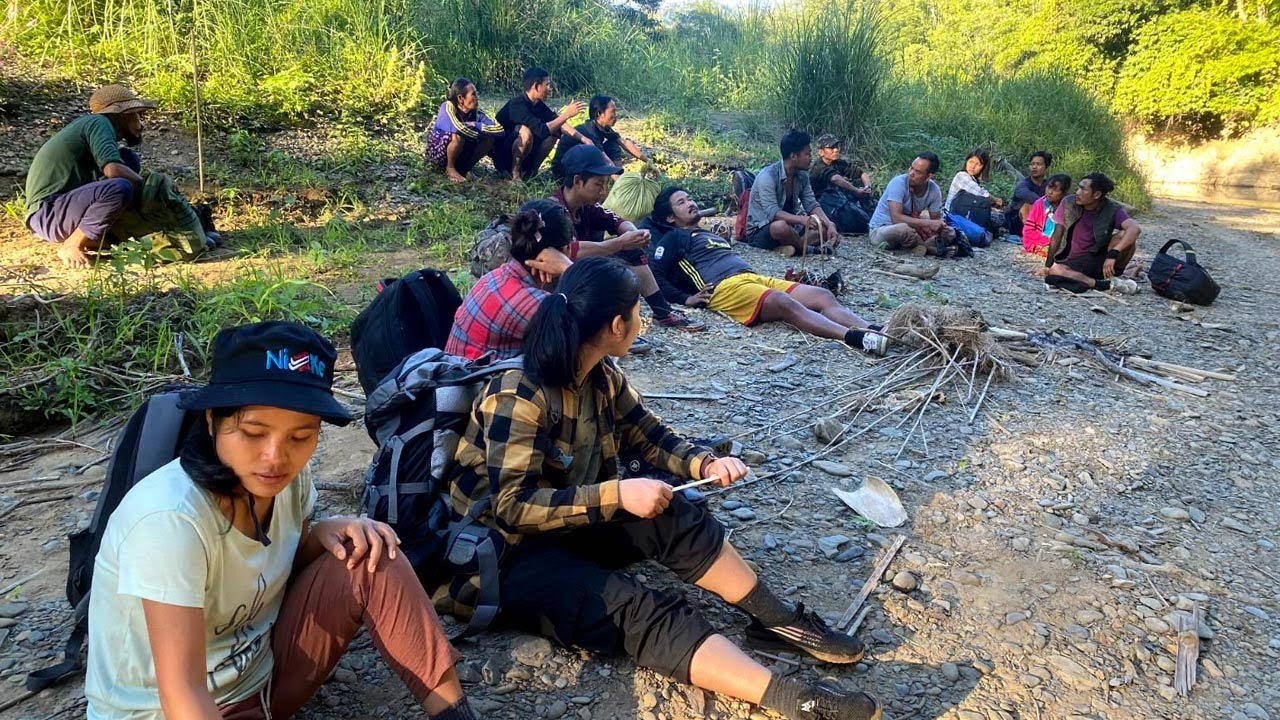 ပလက်ဝမြို့နယ်မှာ တိုက်ပွဲကြောင့် လူဦးရေထက်ဝက်ခန့် ထွက်ပြေးနေရ Youtube