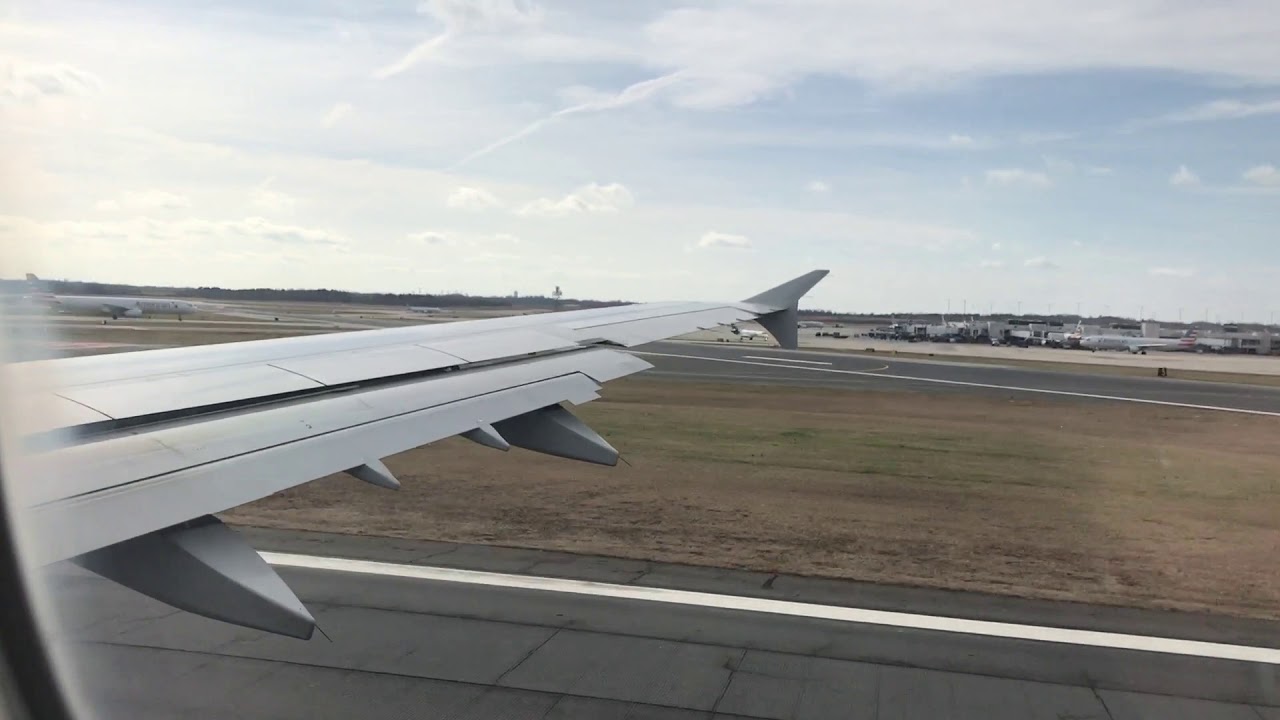 American Airlines (A321) takeoff from CLT to FLL - YouTube