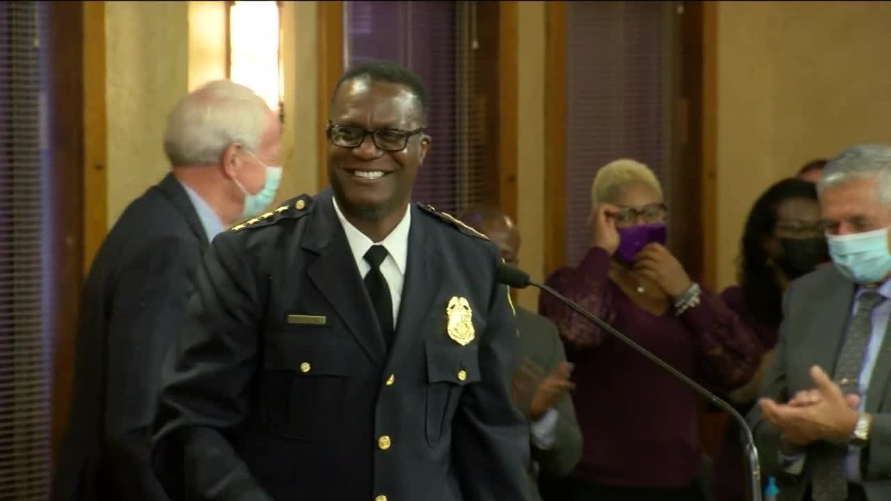 Jeffrey Norman sworn in as Milwaukee's 22nd police chief - YouTube
